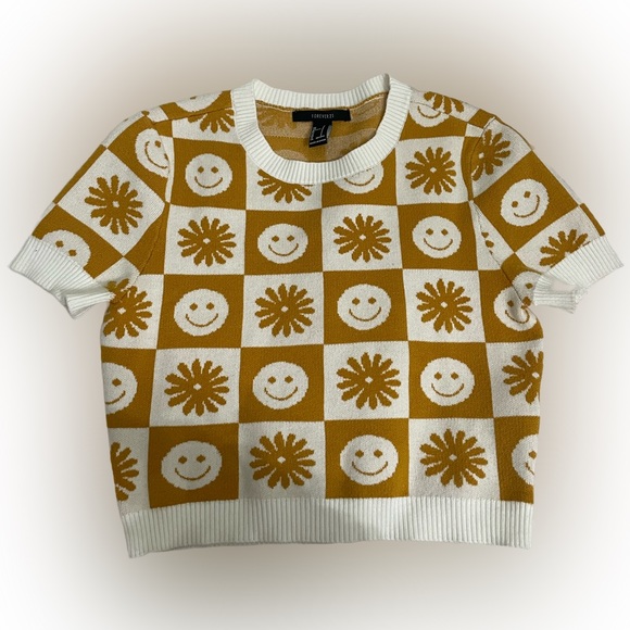 Forever 21 | Sweaters | Smiley Face And Flower Cropped Checker Print ...